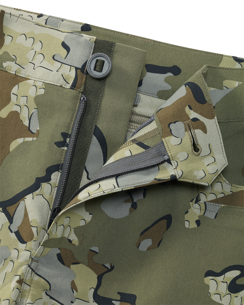 Kutana Stretch Women's Camo Hunting Pants - Valo | KUIU