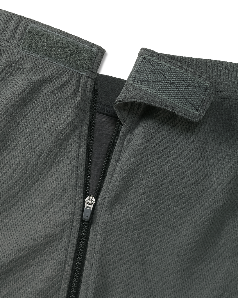 PRO Merino 200 Zip-Off Hunting Base Layer Pants in Gunmetal | KUIU