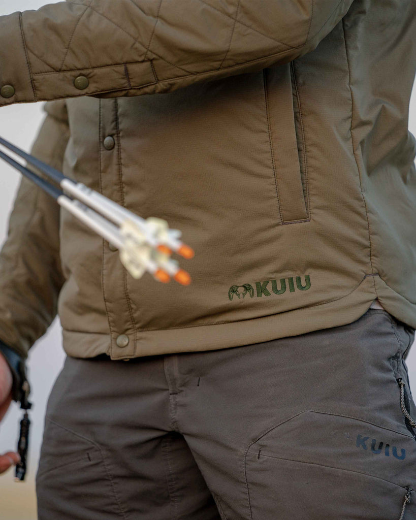 Base Camp Insulated Snap Shirt Jacket - Black | KUIU